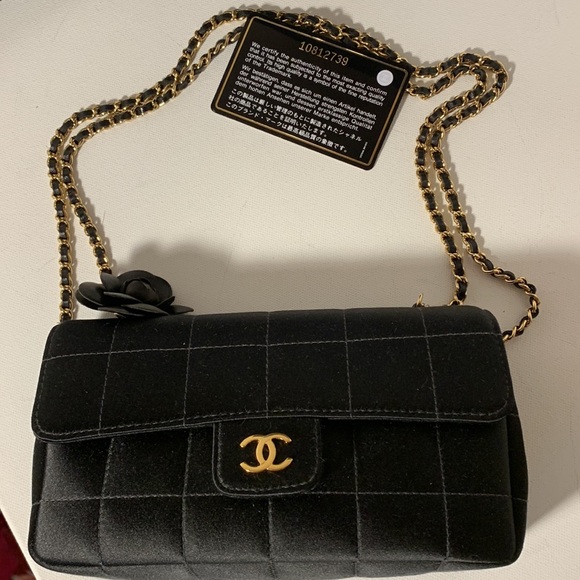 CHANEL | Bags | Chanel Iconic Y2k Quilted Camellia Flap Bag Black Vegan ...
